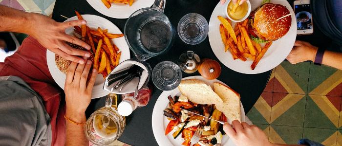 6 Harmful Effects of Overeating and How to Stop It